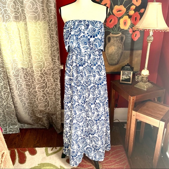 Cool Cube | Dresses | Cool Cube Bluewhite Paisley Strapless Dress ...